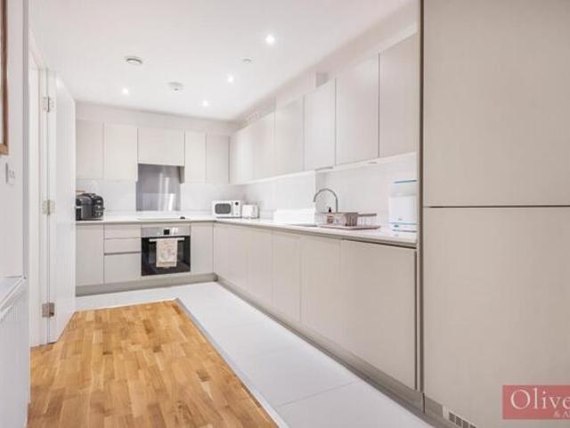 For Sale 2 Bedroom Apartment Barnet Hertfordshire DS98766021