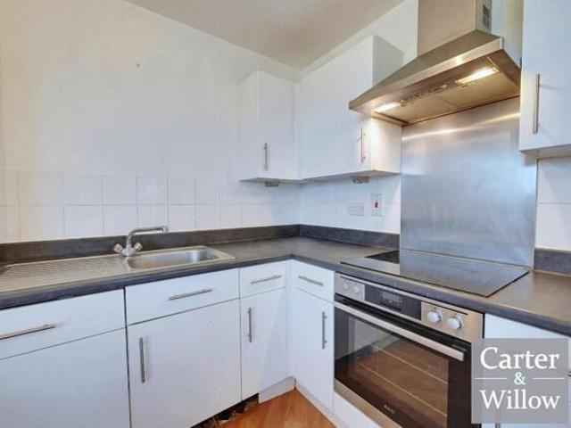 For Sale 2 Bedroom Apartment Barking Essex Great London DS101379001