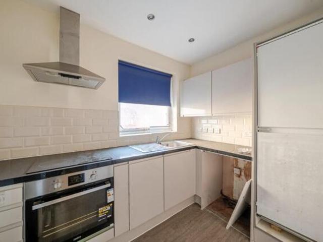For Sale 2 Bedroom Apartment Bayswater Greater London DLS98834320