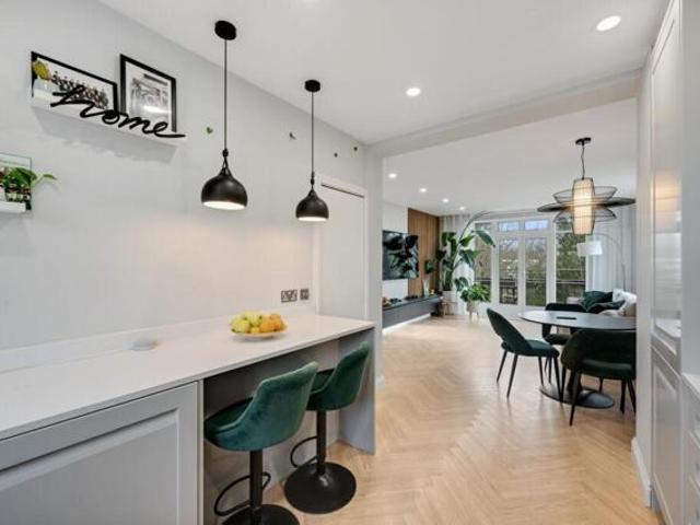 For Sale 2 Bedroom Apartment Beckenham Greater London DS101678717