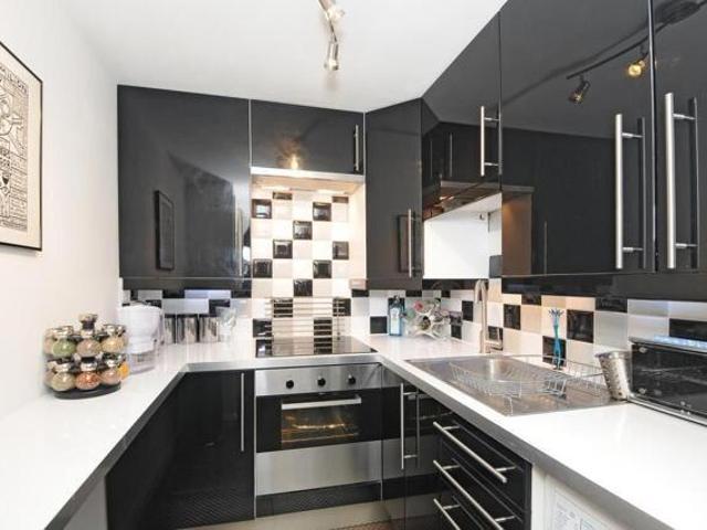 For Sale 2 Bedroom Apartment Berkshire West Berkshire DLS99277909