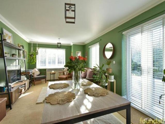 For Sale 2 Bedroom Apartment Bexhill East Sussex DLS99840422