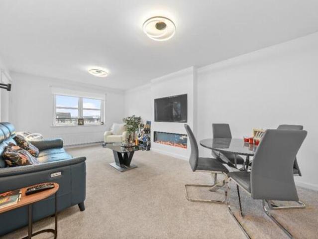 For Sale 2 Bedroom Apartment Bishopton Renfrewshire DLS99475875