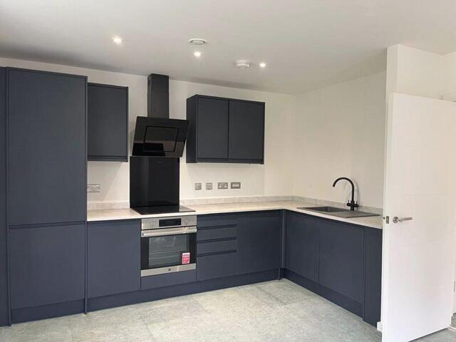 For Sale 2 Bedroom Apartment Birmingham West Midlands DS101060061