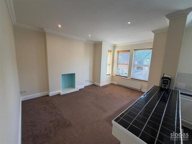 For Sale 2 Bedroom Apartment Bournemouth Dorset DS101856025
