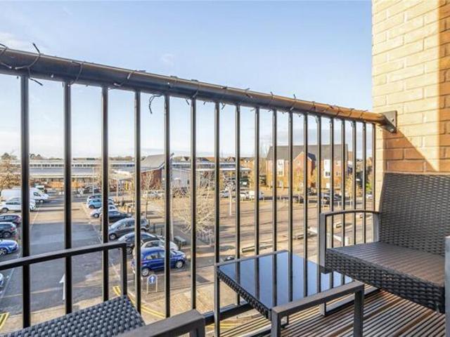 For Sale 2 Bedroom Apartment Bracknell Bracknell Forest DS98834239