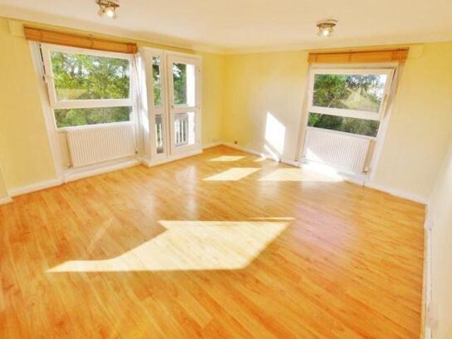 For Sale 2 Bedroom Apartment Brentwood Essex DLS101777634