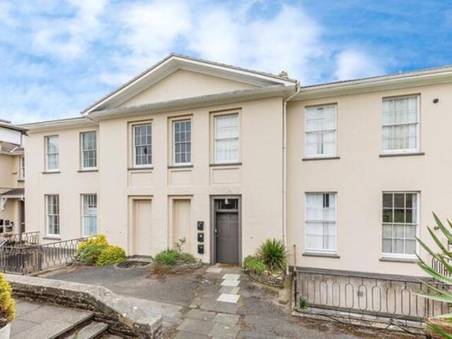 For Sale 2 Bedroom Apartment Bristol South Gloucestershire DS98687599
