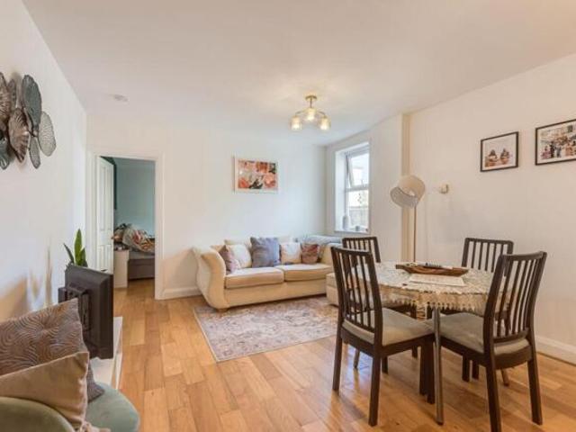 For Sale 2 Bedroom Apartment Bromley Greater London DS100342970