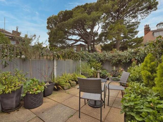 For Sale 2 Bedroom Apartment Broadstairs Kent DS98800818