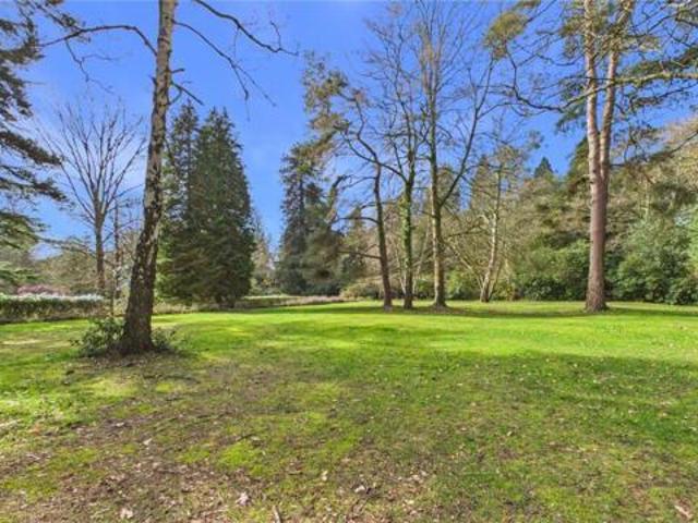 For Sale 2 Bedroom Apartment Camberley Surrey DS100224264