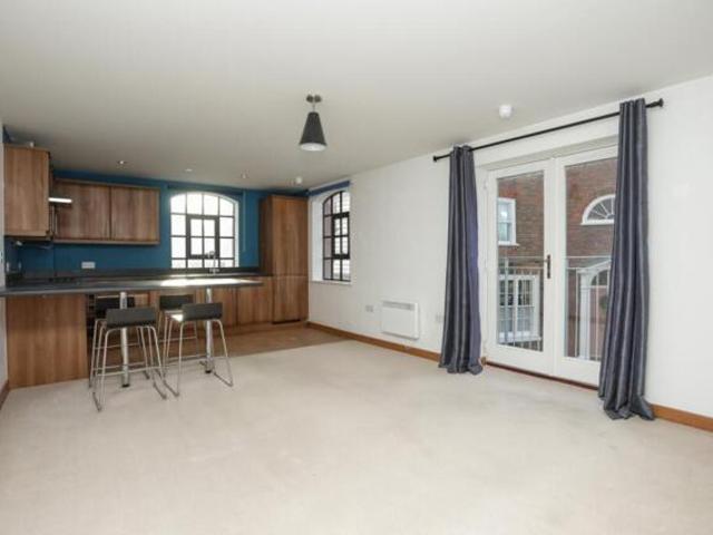 For Sale 2 Bedroom Apartment Canterbury Kent DS100649215