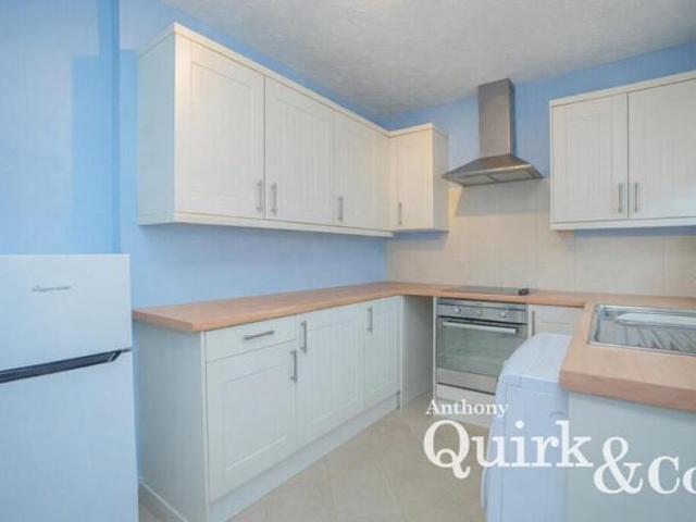 For Sale 2 Bedroom Apartment Canvey Island Essex DLS99641998