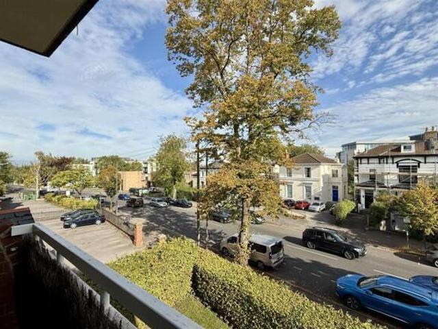 For Sale 2 Bedroom Apartment Cheltenham Gloucestershire DS98834383