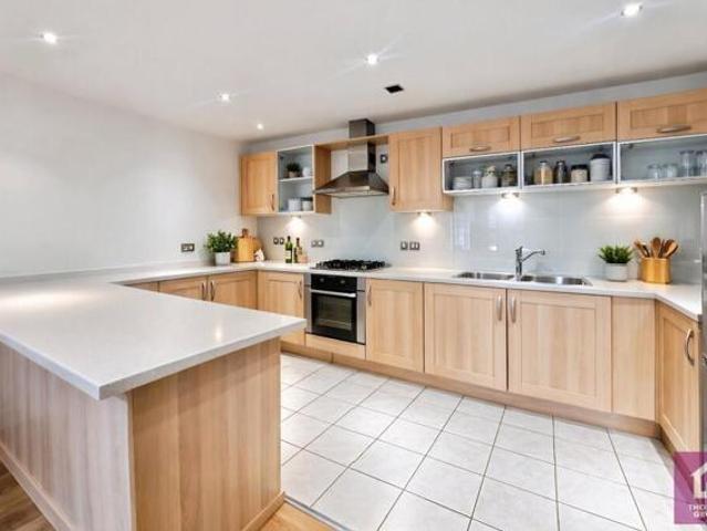 For Sale 2 Bedroom Apartment Chester Cheshire West And Chester DS100615053