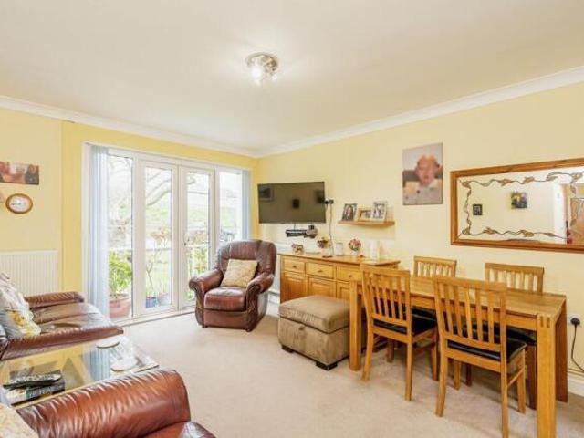 For Sale 2 Bedroom Apartment Chichester West Sussex DS100503432