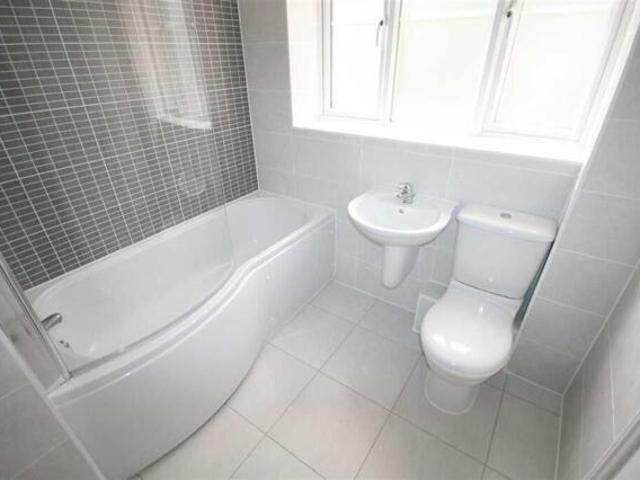 For Sale 2 Bedroom Apartment Chorleywood Hertfordshire DLS100648938