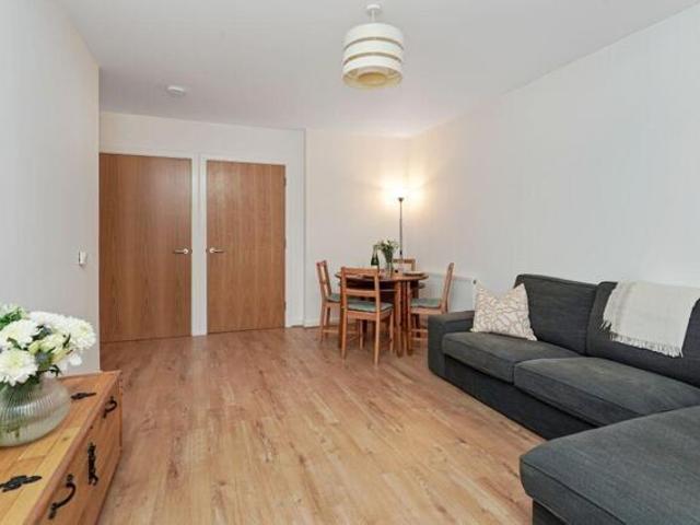 For Sale 2 Bedroom Apartment City Of Edinburgh City Of Edinburgh DS99161876