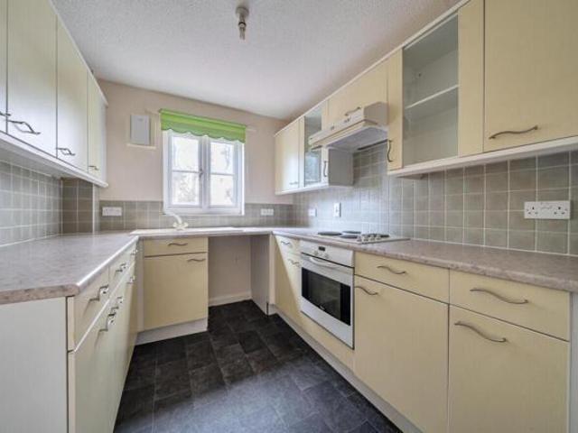 For Sale 2 Bedroom Apartment Cotford St. Luke Cotford St. Luke DS99641848