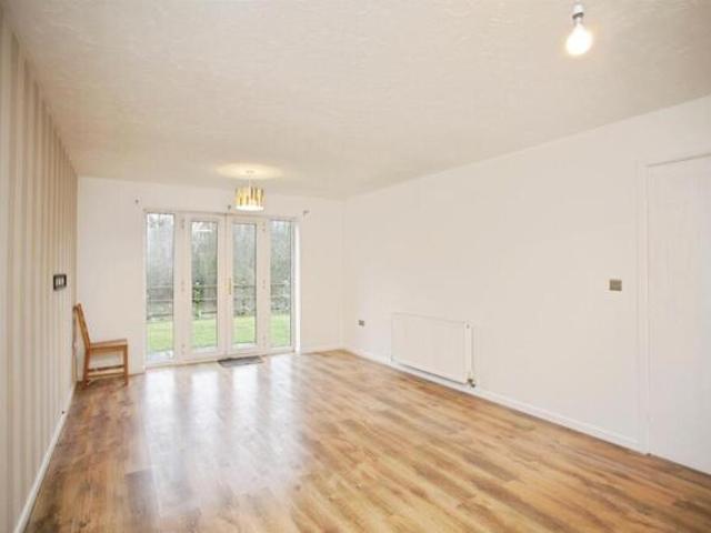 For Sale 2 Bedroom Apartment Coventry West Midlands DS99237004