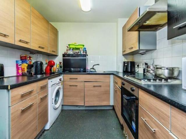 For Sale 2 Bedroom Apartment Croydon Greater London DLS98503784
