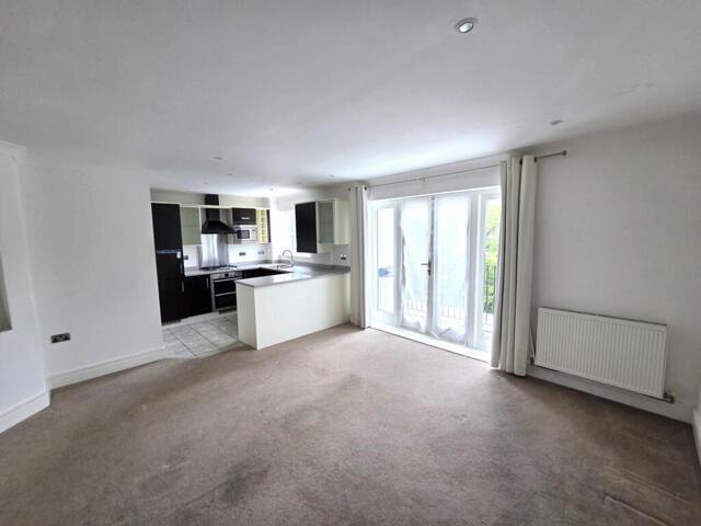 For Sale 2 Bedroom Apartment Croydon Greater London DS100398681