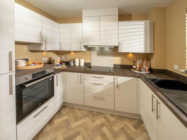 For Sale 2 Bedroom Apartment Dartmouth Devon DS99736037