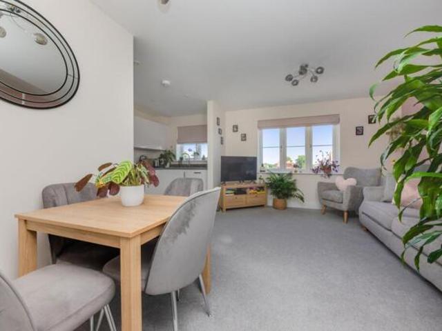 For Sale 2 Bedroom Apartment East Sussex East Sussex DLS101119405
