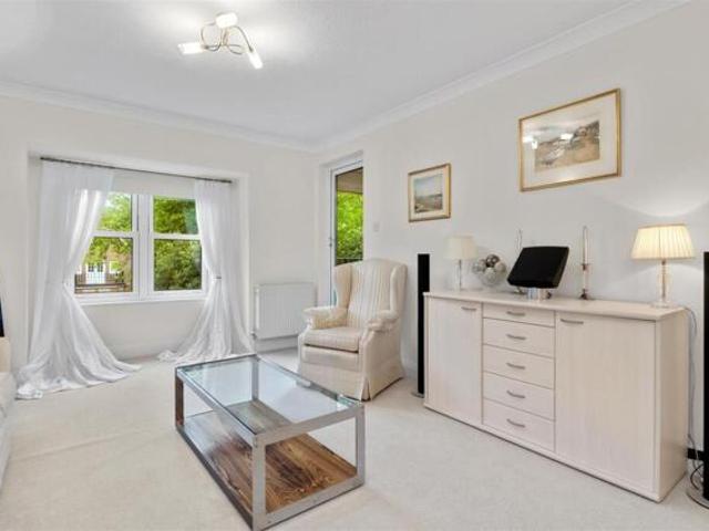 For Sale 2 Bedroom Apartment Eastbourne East Sussex DLS100398292