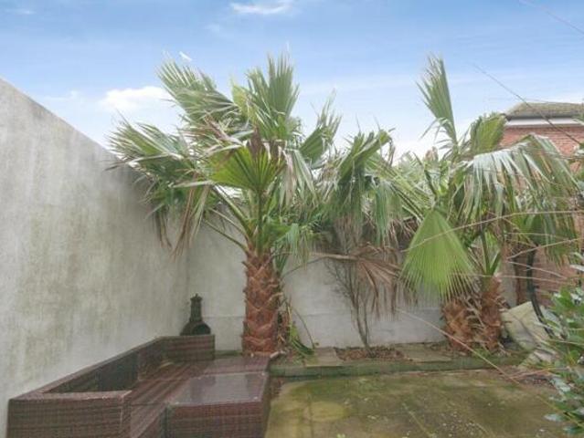For Sale 2 Bedroom Apartment Eastbourne East Sussex DS100685246