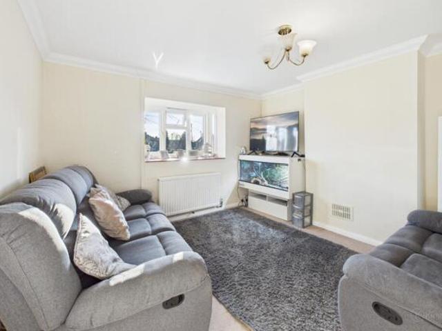 For Sale 2 Bedroom Apartment Earl Howe Road Earl Howe Road DS98834918
