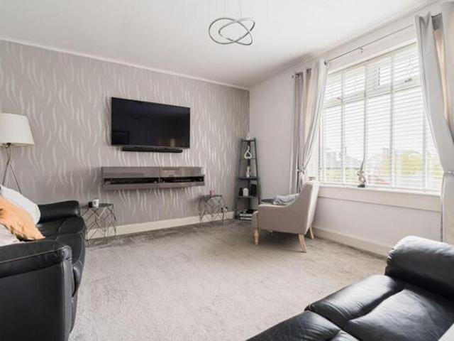 For Sale 2 Bedroom Apartment Edinburgh City Of Edinburgh DS101678414