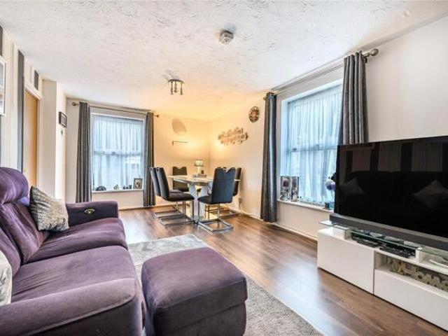 For Sale 2 Bedroom Apartment Enfield Greater London DLS99029416