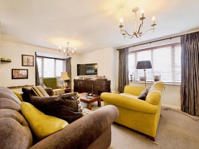 For Sale 2 Bedroom Apartment Enfield Greater London DS100096772