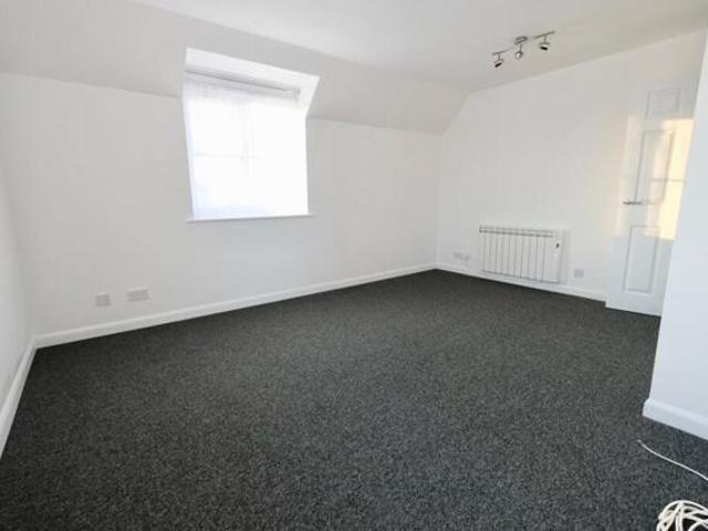 For Sale 2 Bedroom Apartment Essex Essex DS98834275