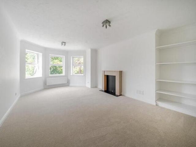 For Sale 2 Bedroom Apartment Farnham Surrey DLS99895115