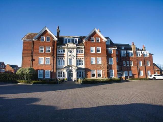 For Sale 2 Bedroom Apartment Folkestone Kent DLS101351703