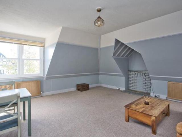 For Sale 2 Bedroom Apartment Folkestone Kent DS101231656