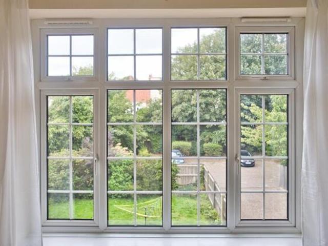 For Sale 2 Bedroom Apartment Folkestone Kent DS99237053