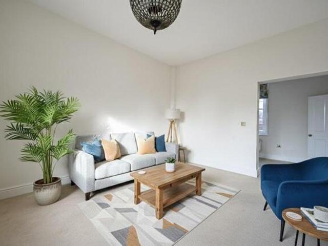 For Sale 2 Bedroom Apartment Fordingbridge Hampshire DLS99735942