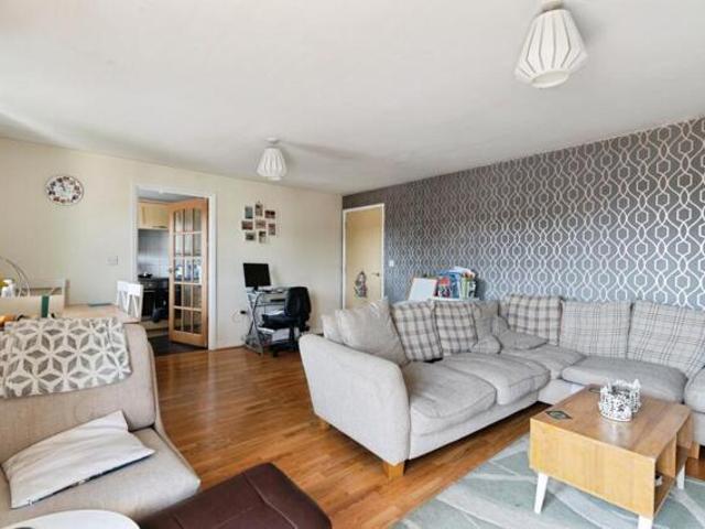 For Sale 2 Bedroom Apartment Grays Thurrock DLS100263116