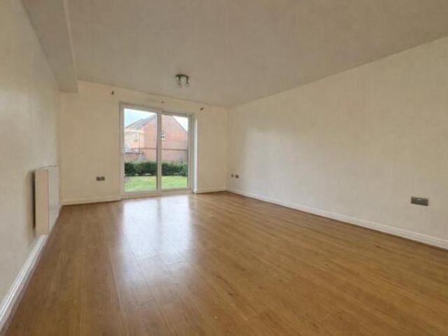 For Sale 2 Bedroom Apartment Grays Thurrock DS100456850