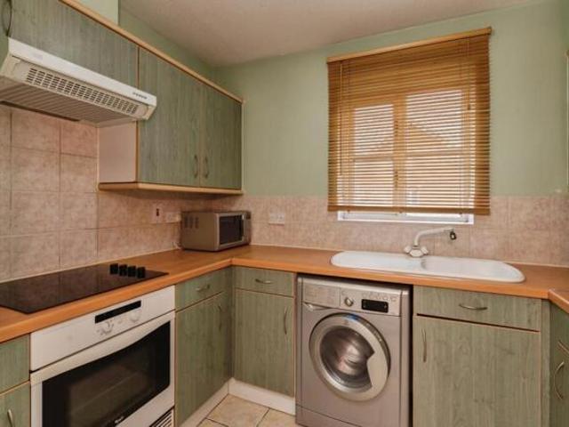 For Sale 2 Bedroom Apartment Grays Thurrock DS100881663