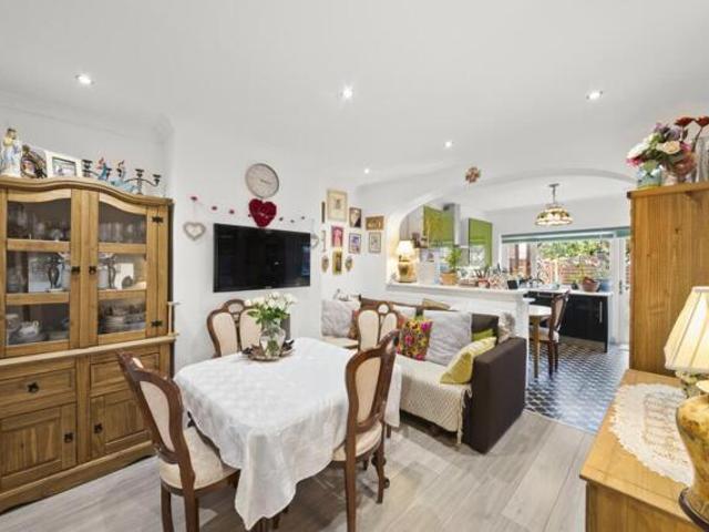 For Sale 2 Bedroom Apartment Greenford Greater London DLS99952379