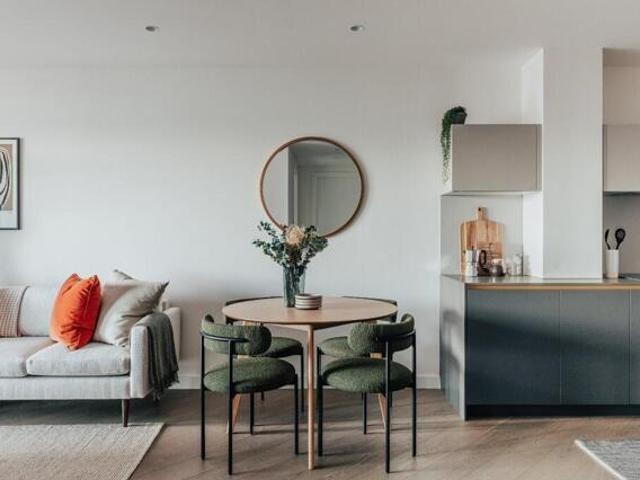 For Sale 2 Bedroom Apartment Greenwich Greater London DS101678442