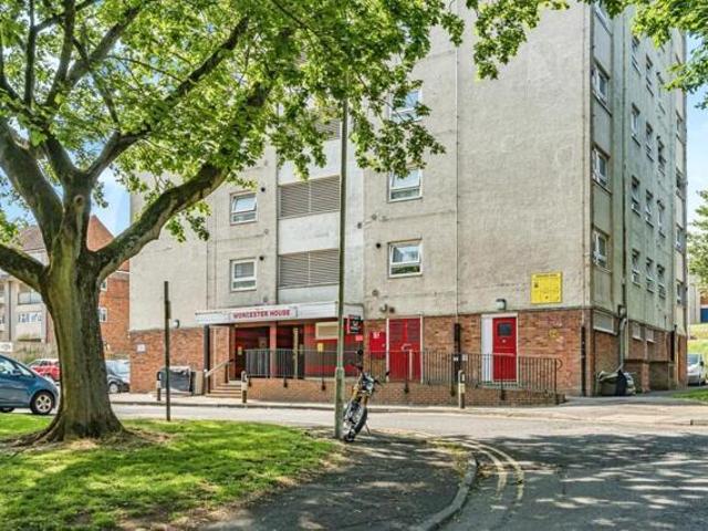 For Sale 2 Bedroom Apartment Halesowen Dudley DLS100987956