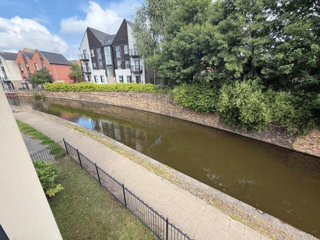 For Sale 2 Bedroom Apartment Hanley Stoke on Trent DS100058052