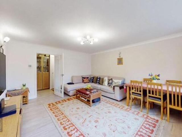 For Sale 2 Bedroom Apartment Harrow Great London DS98062520