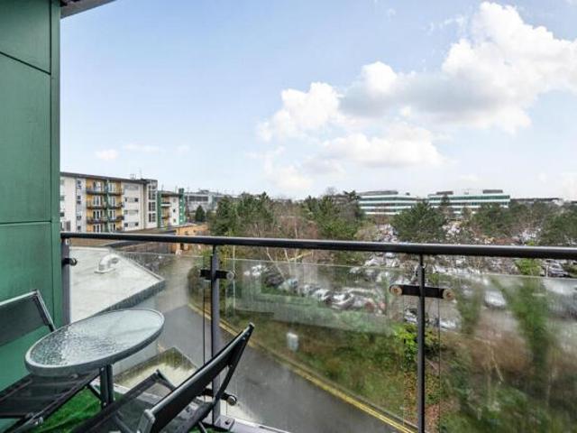 For Sale 2 Bedroom Apartment Hatfield Hertfordshire DLS100456387
