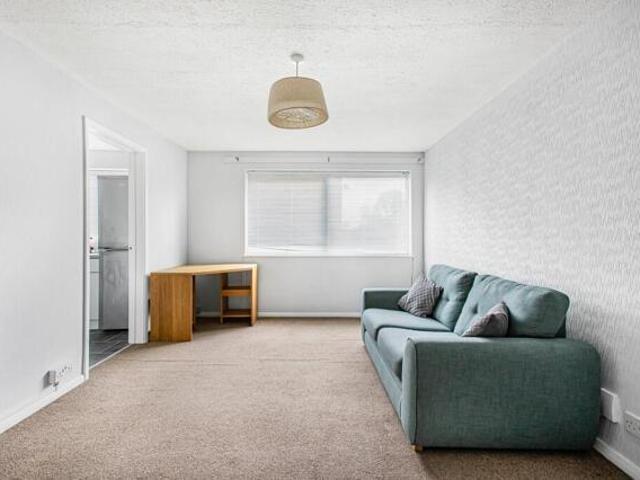 For Sale 2 Bedroom Apartment Hertfordshire Hertfordshire DS101231725